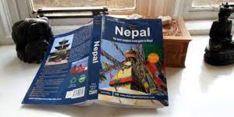 6 Best Guide Books About Trekking in Nepal